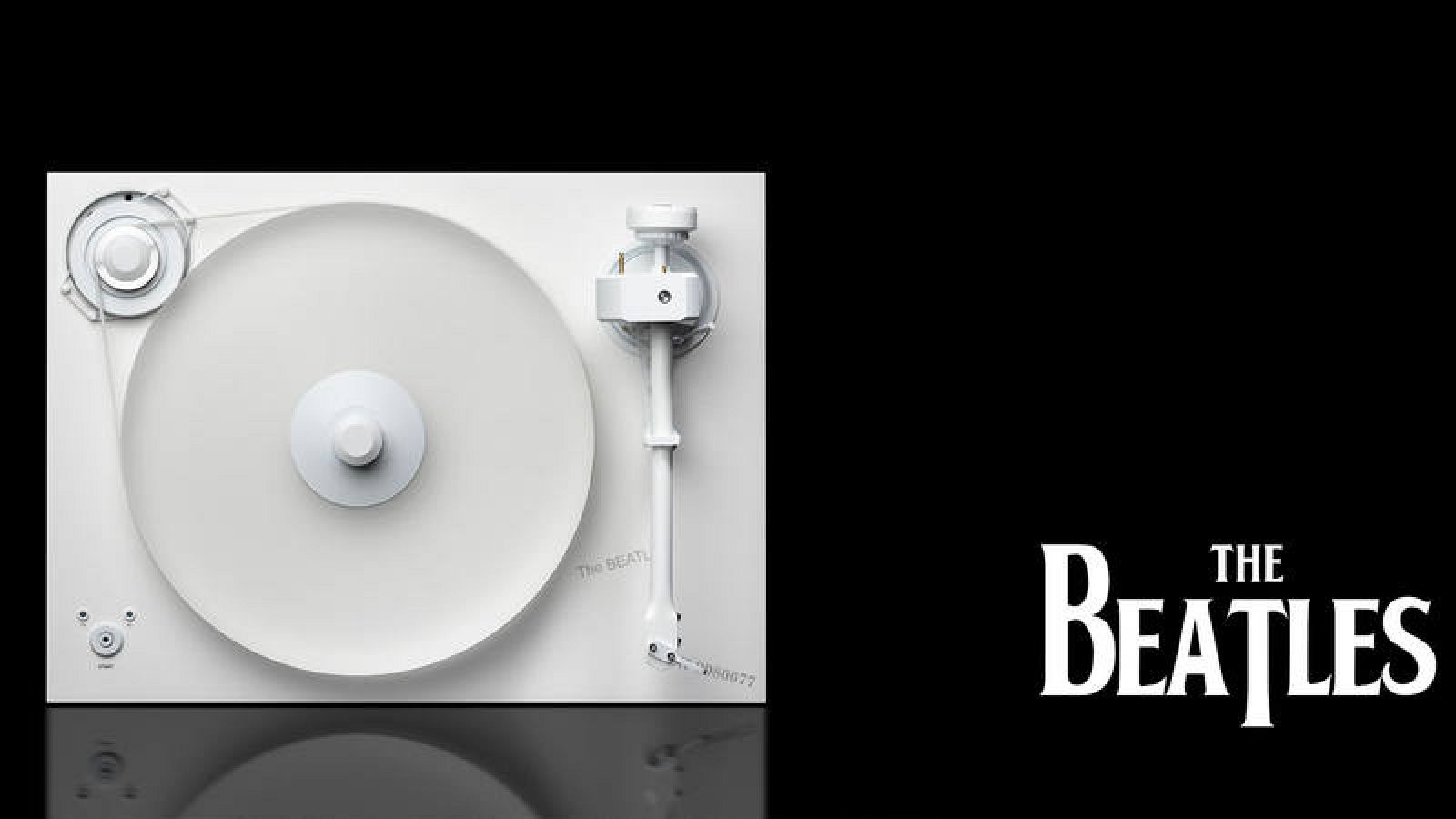 Consigue un plato conmemorativo 'White Album 50 aniversario' de The ...