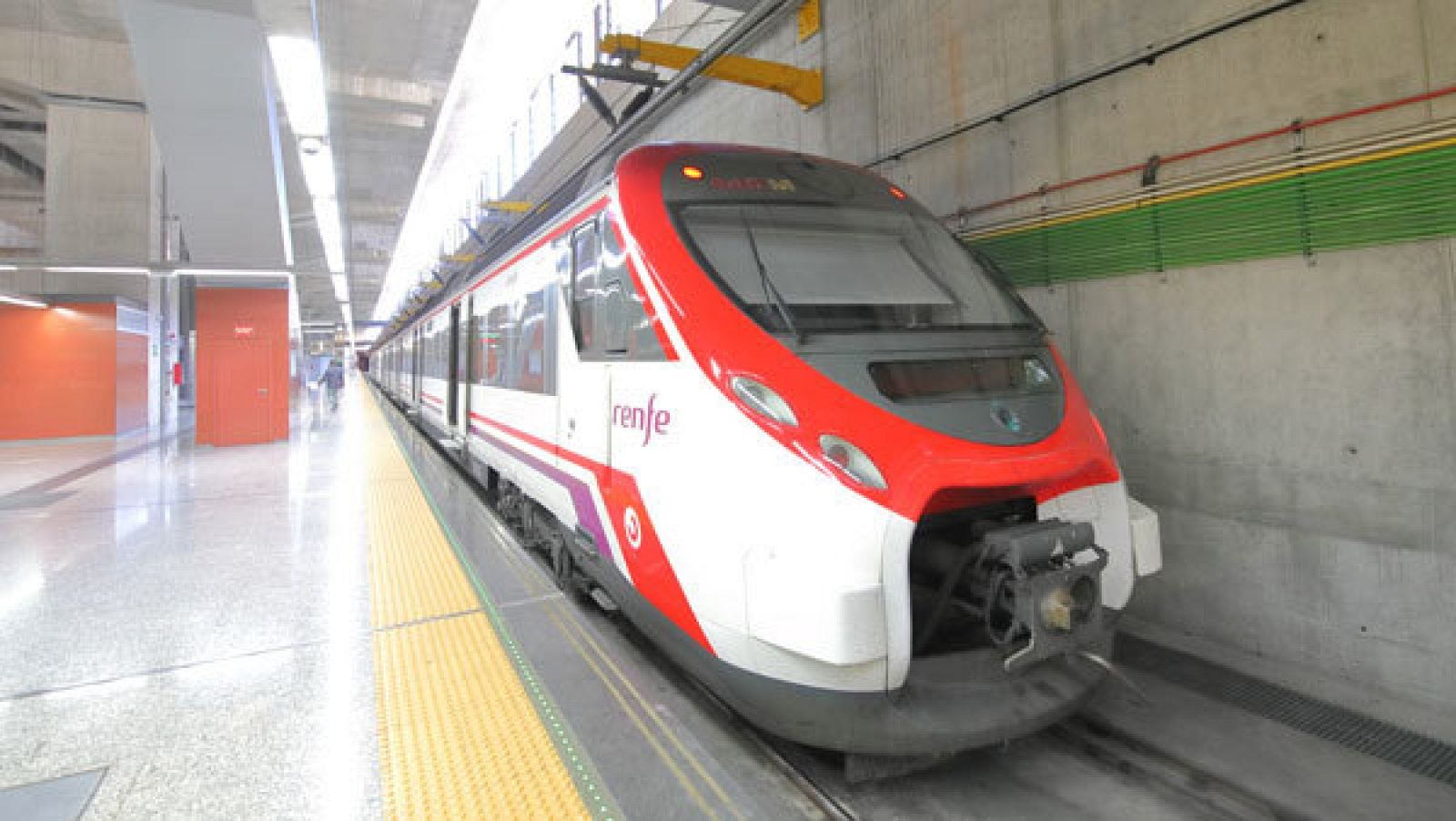 Transportes | El túnel de Recoletos reabre y se restablece el servicio ...