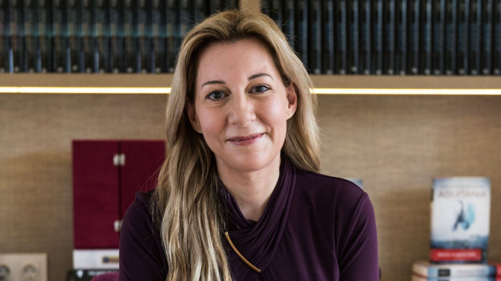 Eva García Sáenz de Urturi: "Leonor de Aquitania fue una estadista a ...