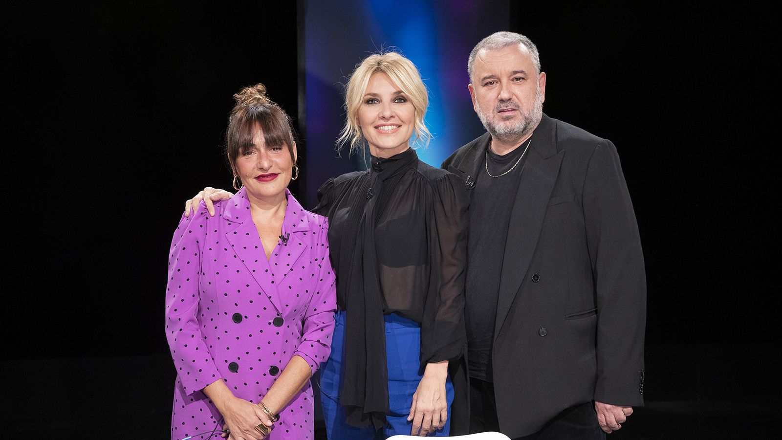 'La isla interior', de Félix Sabroso y Dunia Ayaso, en 'Versión española'