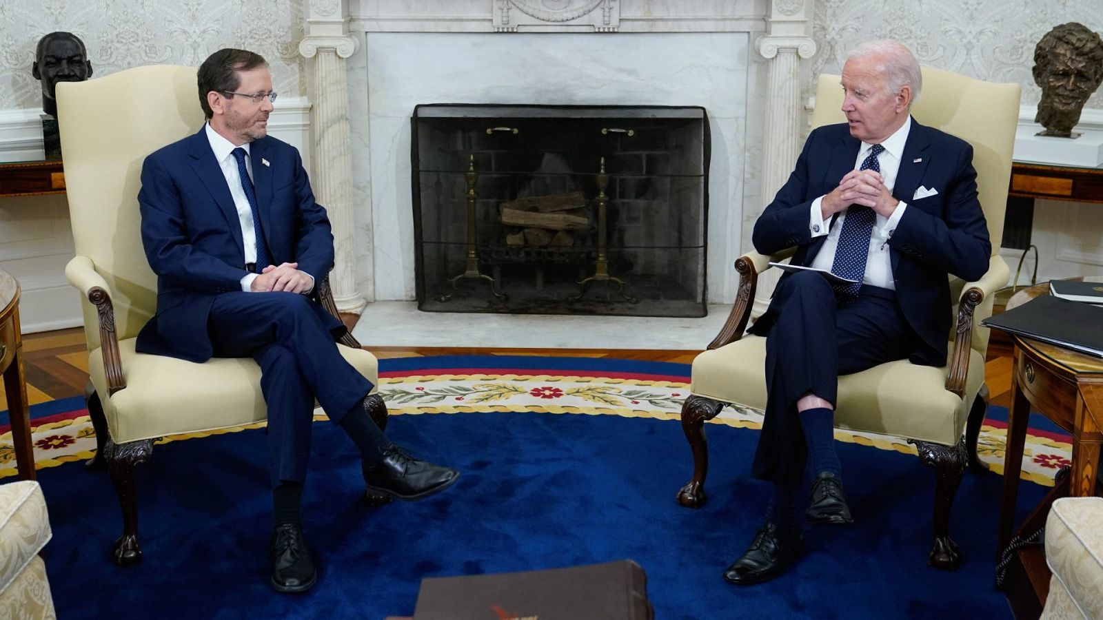 Biden y Herzog analizan la ayuda de Irán a Rusia en la guerra en Ucrania