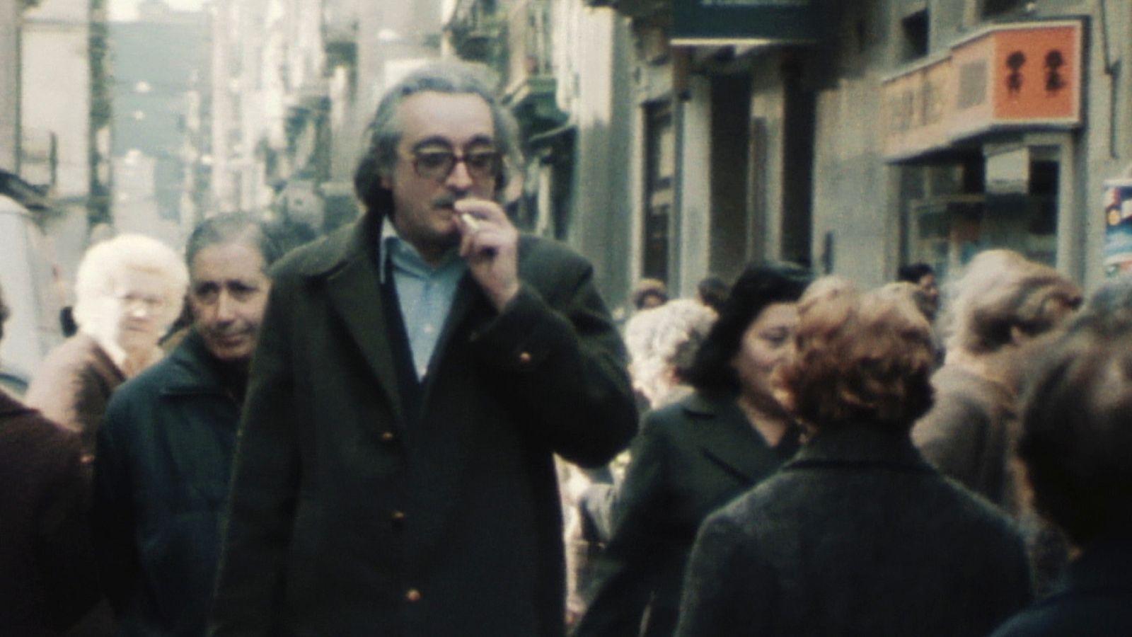 Joan Fuster, el primer escriptor valencià en llengua pròpia que arriba ...