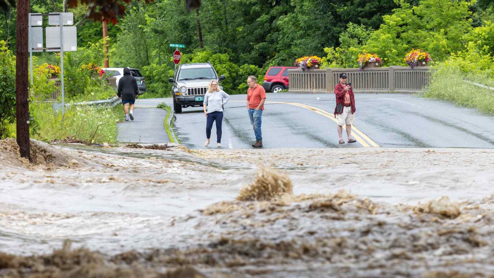 Las fuertes lluvias causan inundaciones en Vermont y Nueva York