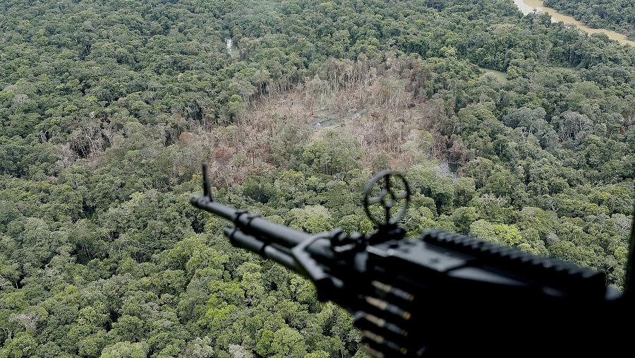 De Chávez a Maduro: del Ejército como símbolo revolucionario a la ...