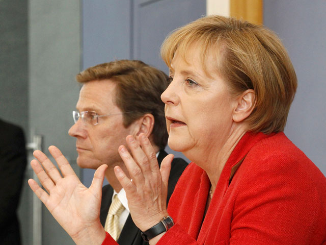 Merkel anuncia un drástico recorte de 80.000M€ hasta 2014 | RTVE
