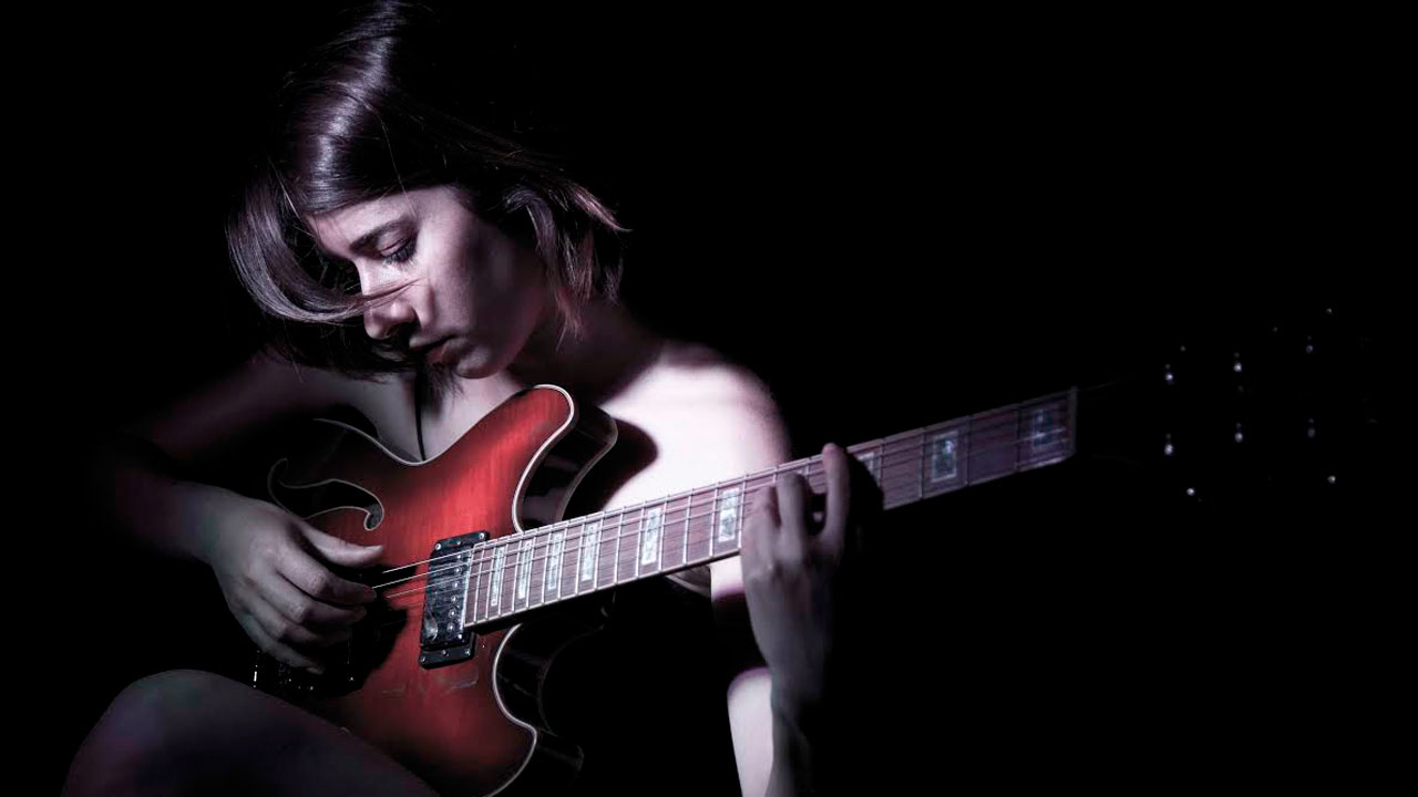 Chloé Bird estrena el videoclip de "Fade" - RTVE.es