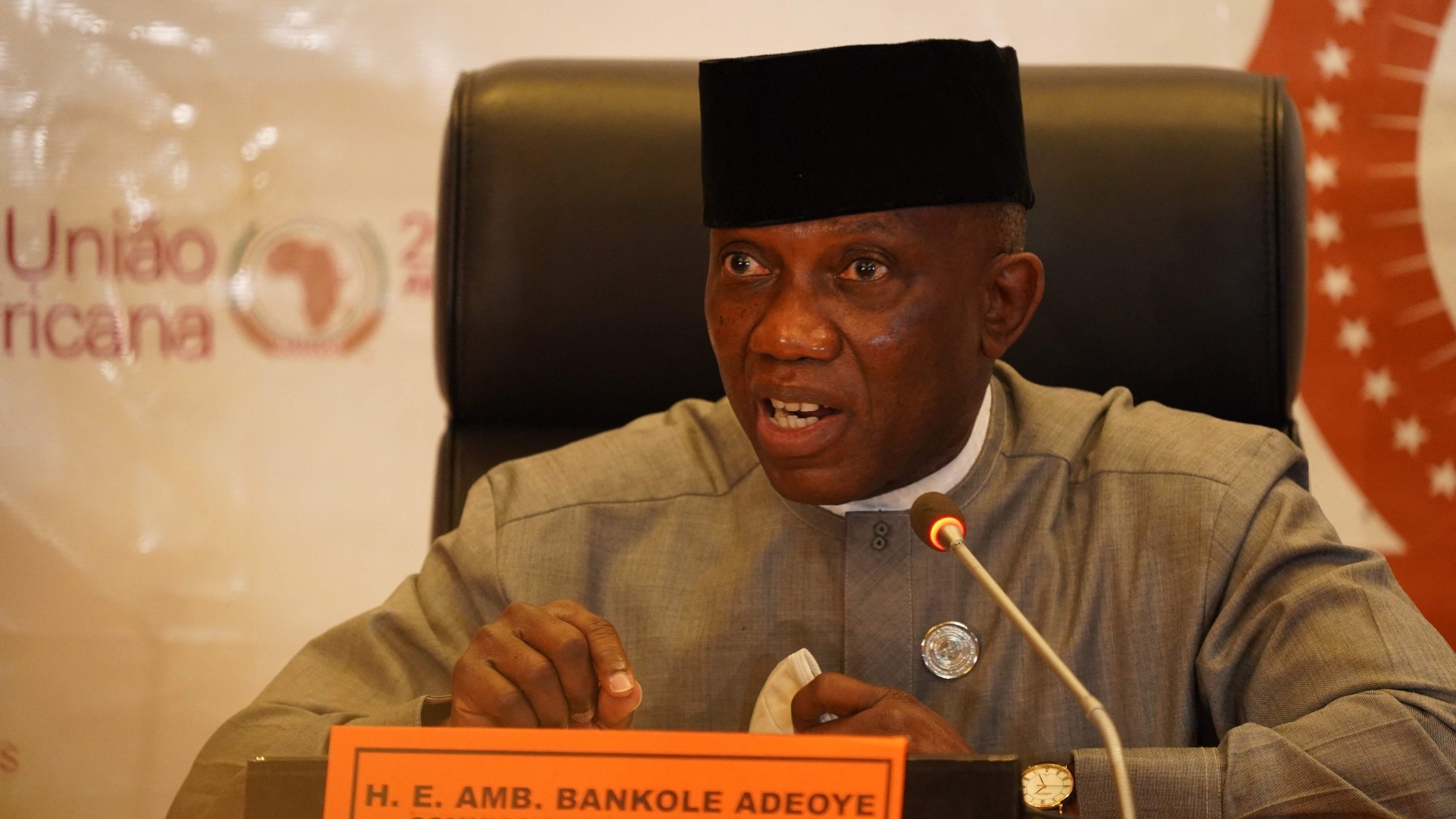 Los líderes africanos rechazan la "ola" de golpes de Estado