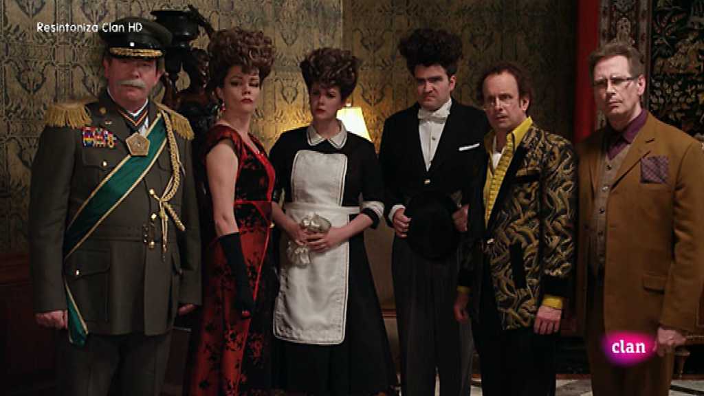 O Squad - Crime at Shapely Manor Part II - Clan TV - RTVE.es