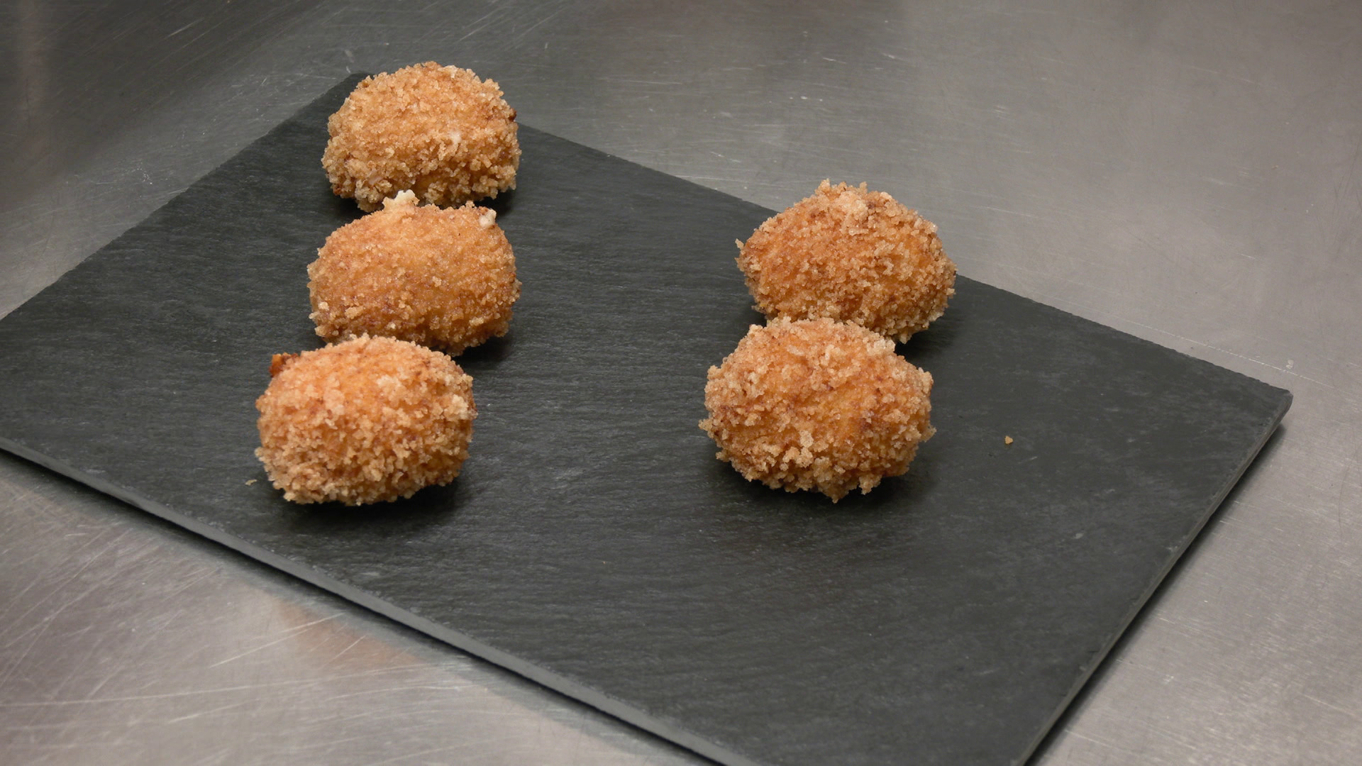 Receta de croquetas de foie de María Zurita: crujientes y únicas