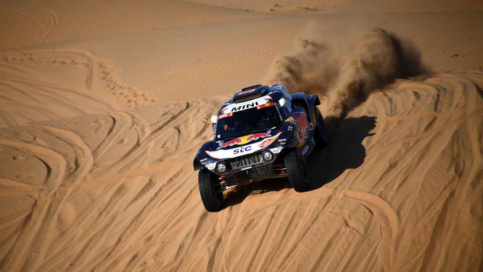 Dakar 2021 | Carlos Sainz gana la sexta etapa