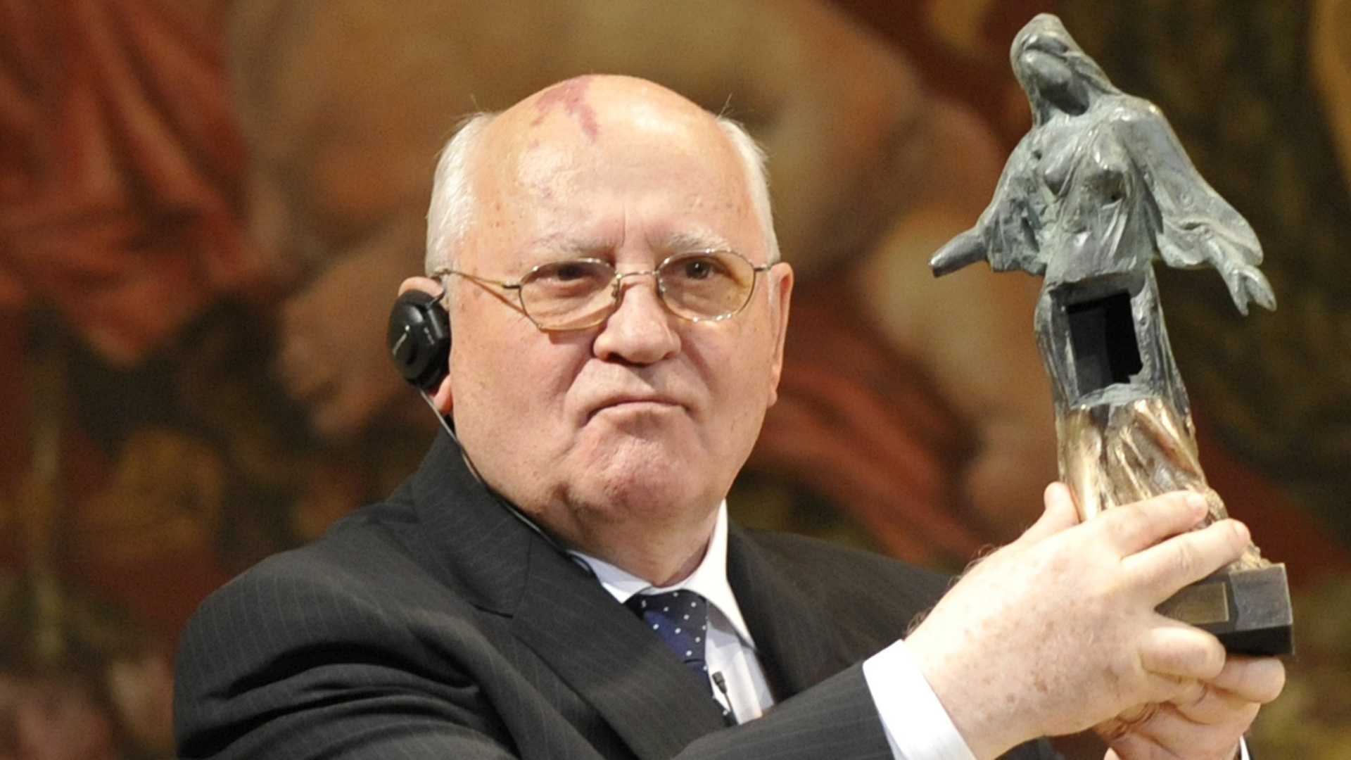 Mijaíl Gorbachov y la mancha de su cabeza: ¿qué la provocó?