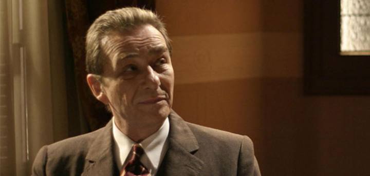 Héctor Colomé es Fabián Robles en 'Amar en tiempos revueltos'