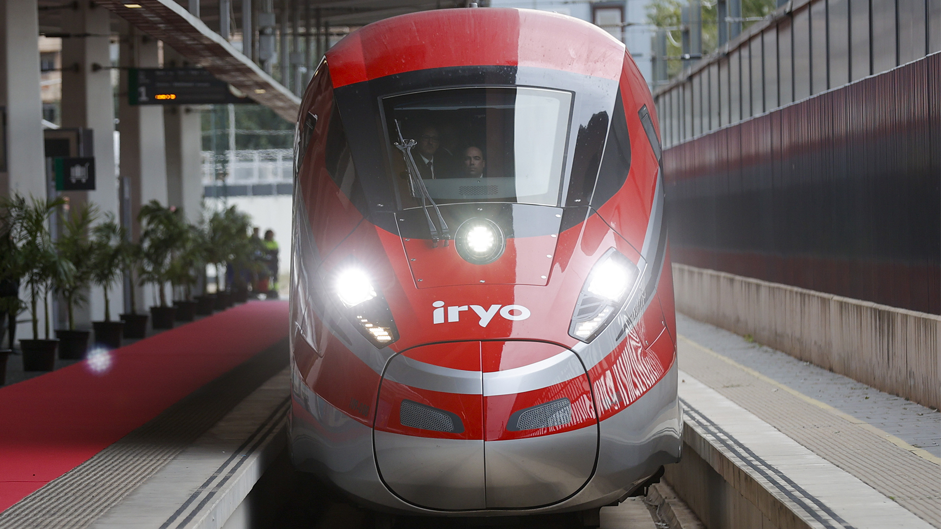 Iryo y Avlo llegarán a Málaga en 2023
