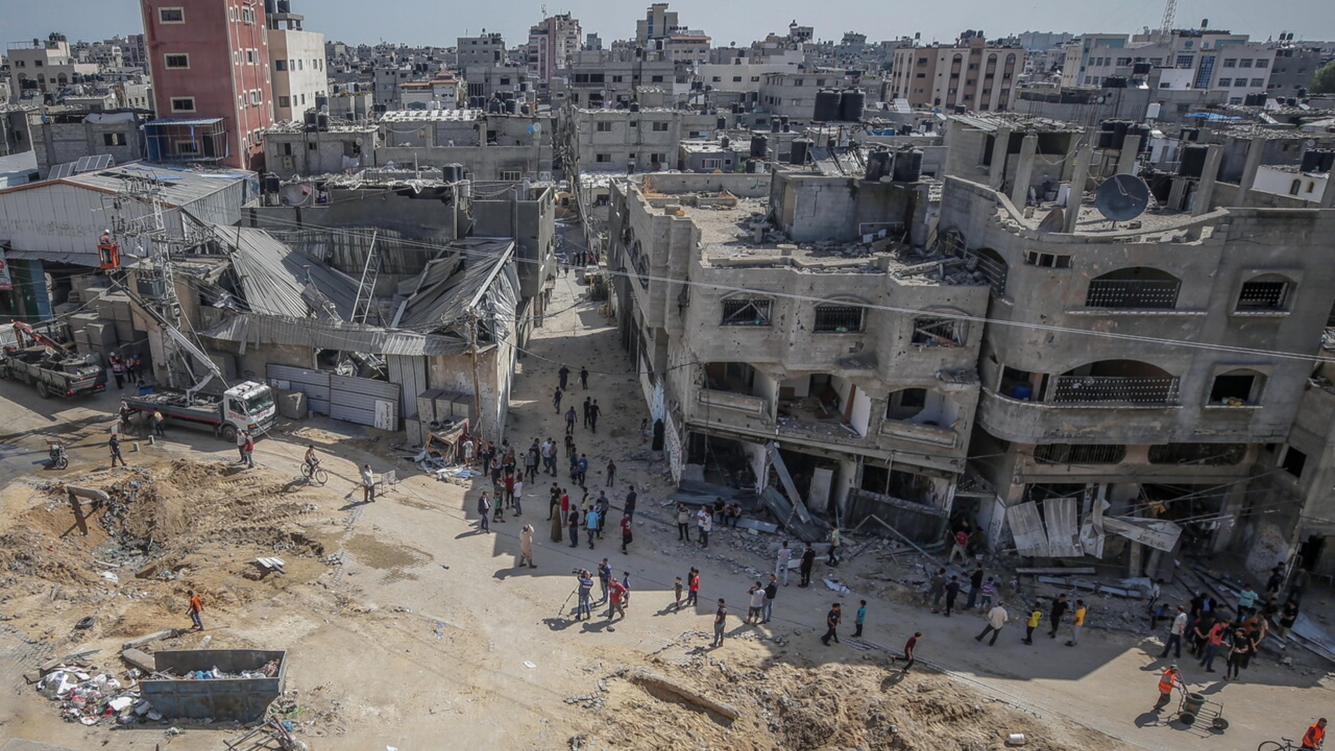 Israel continúa bombardeando Gaza pese a peticiones de tregua