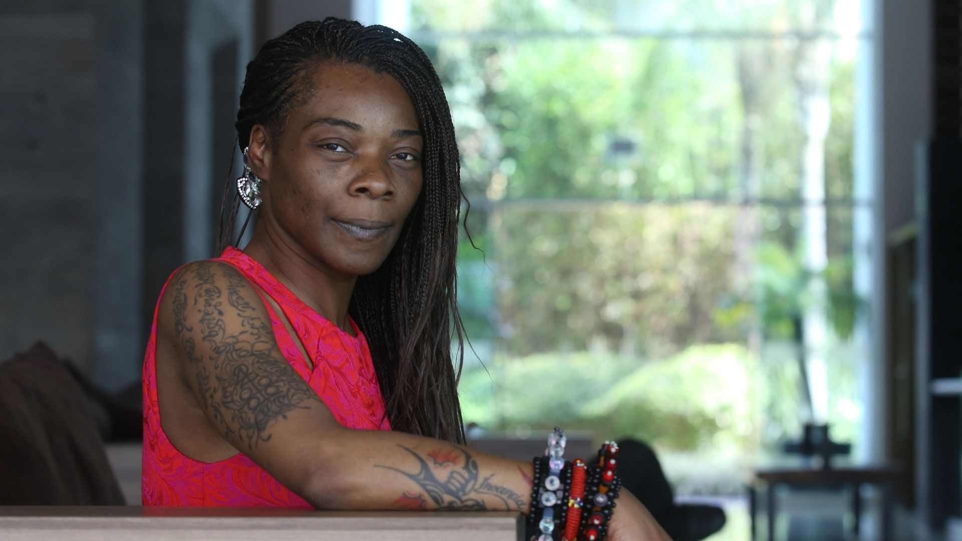 Buika: "Canto para no volverme loca y compongo para no odiar"