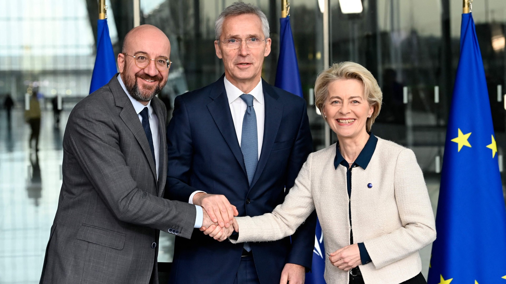 La OTAN y la UE estrechan su colaboración y se comprometen a apoyar a ...