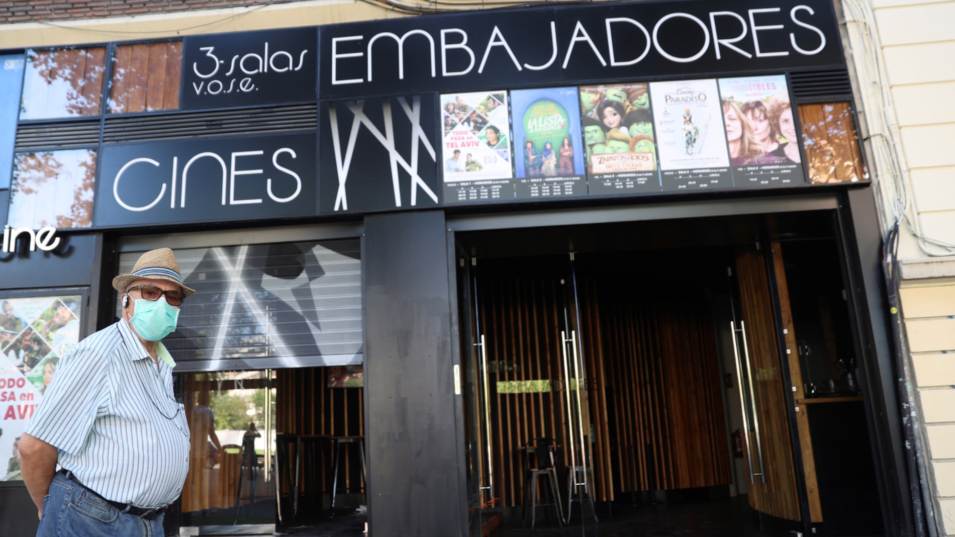 Las salas de cine intentan sobreponerse a la pandemia de coronavirus Las salas de cine intentan sobreponerse a la pandemia de coronavirus