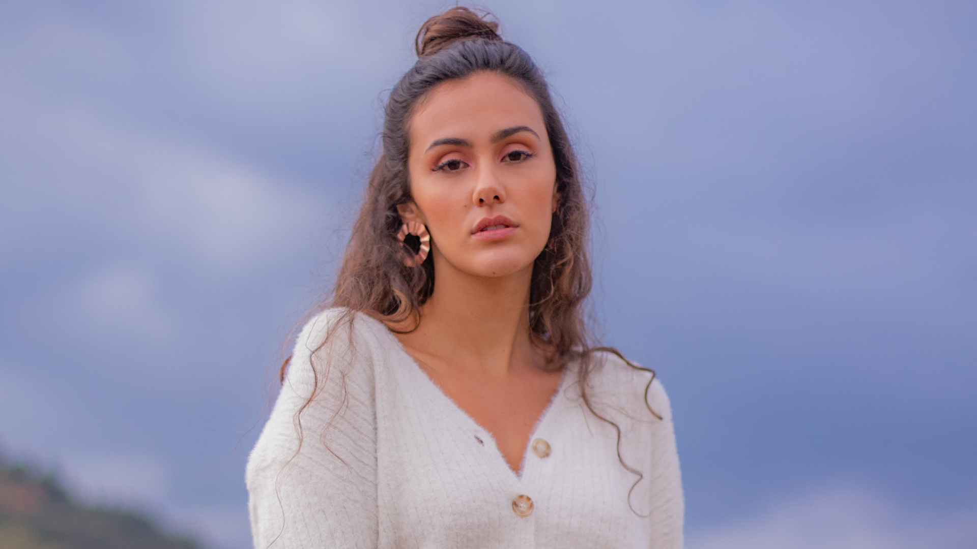 Susana Cala desvela los detalles de "Volverá", su nuevo tema