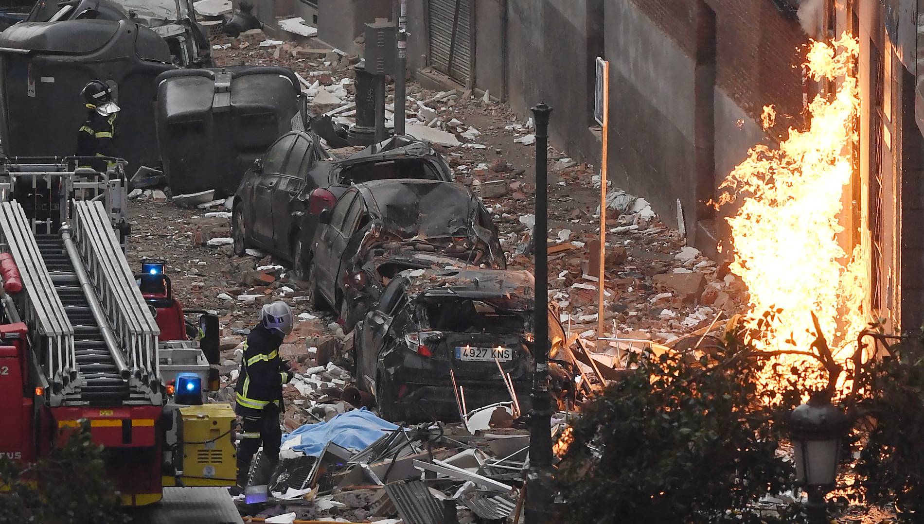 Explosión en Madrid, en directo: la demolición controlada del edificio ...