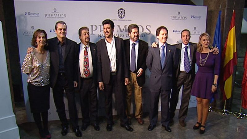 Telediario 1: Premios Nacionales 2011 de Radio | RTVE Play