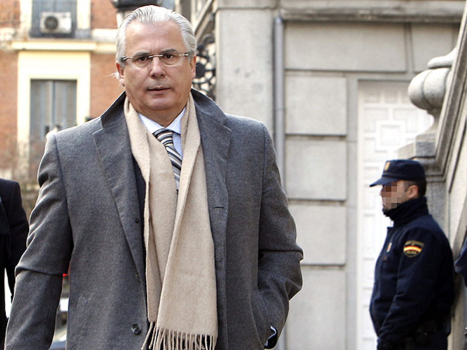 Garzón, 30 años de lucha contra el genocidio | RTVE.es