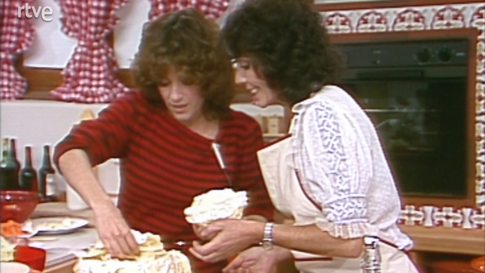 Receta de Repollo relleno de carne y cardo | RTVE.es