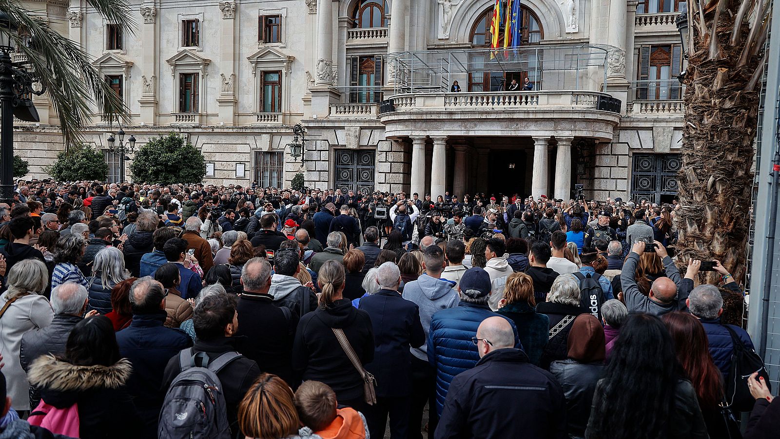 Incendio Valencia: ascienden a diez los muertos en el siniestro