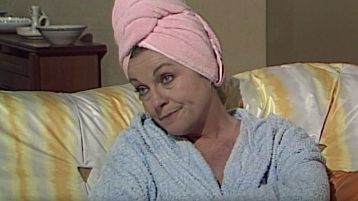 Tristeza de amor - La suerte de la guapa