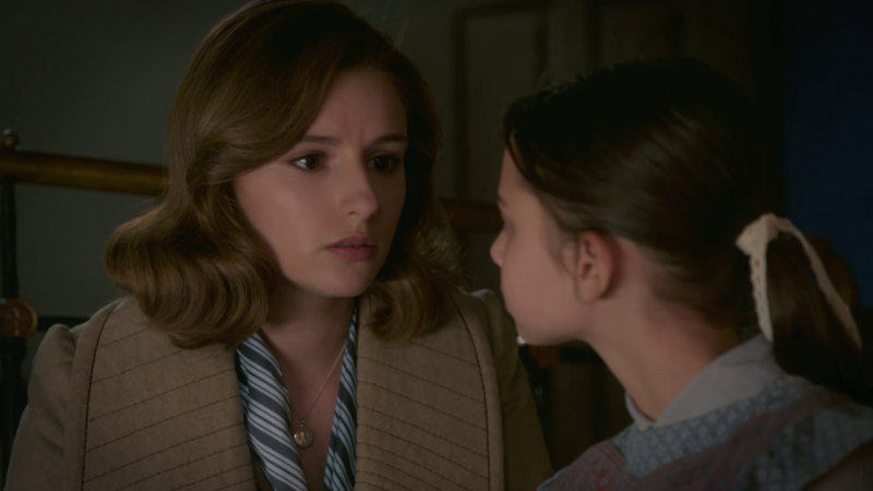 La Moderna: Matilde convence a Clarita para que se muden