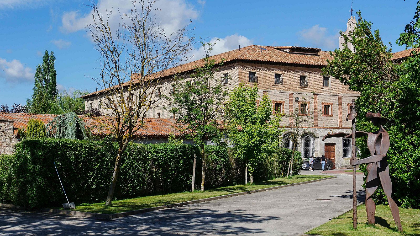 El arzobispo de Burgos excomulga a las monjas clarisas de Belorado