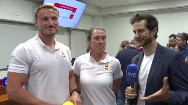 Marcus Cooper y Tamara Echegoyen: "Es un sueño llevar la bandera"