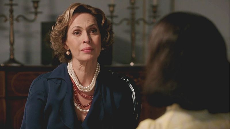 Maruja le cuenta su versión a Paula