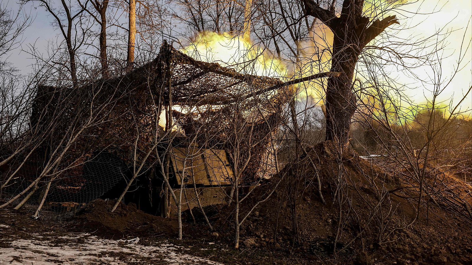 Trump ordena paralizar toda la ayuda militar en curso a Ucrania