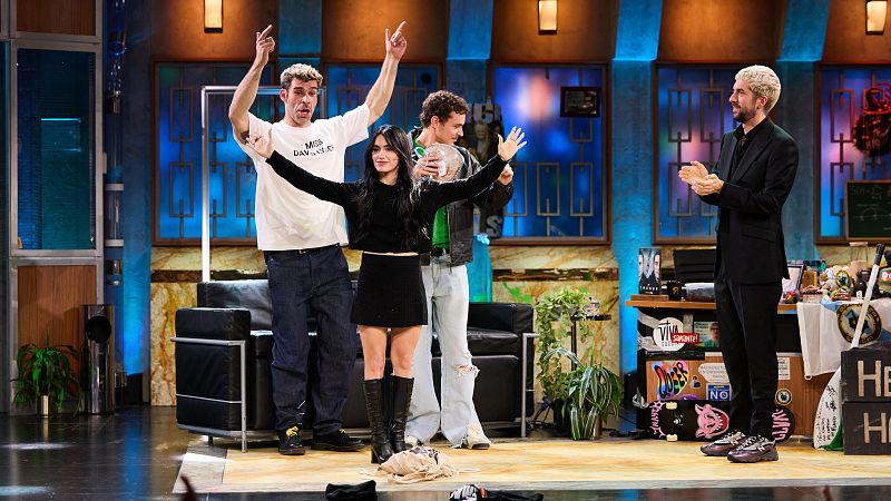 La Revuelta - Lali, Arón Piper y Fernando Valdivielso (30/09/2025 ...