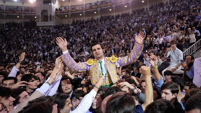 Morante se retira por la puerta grande de Las Ventas