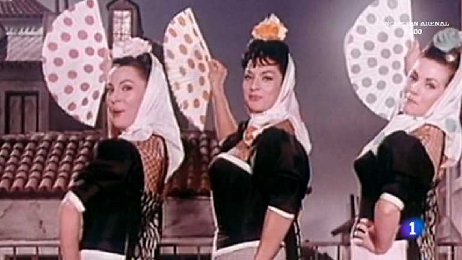 Cine de barrio: Cine de barrio - El balcón de la luna | RTVE Play Cine de barrio: Cine de barrio - El balcón de la luna | RTVE Play
