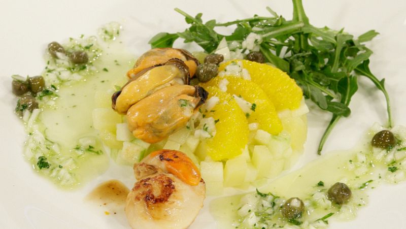 RTVE Cocina: Ensalada de patatas con vieiras y salsa ravigote | RTVE Play