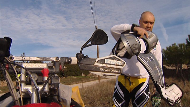 Telediario 1: Alberto Prieto será el primer piloto en competir en el ...