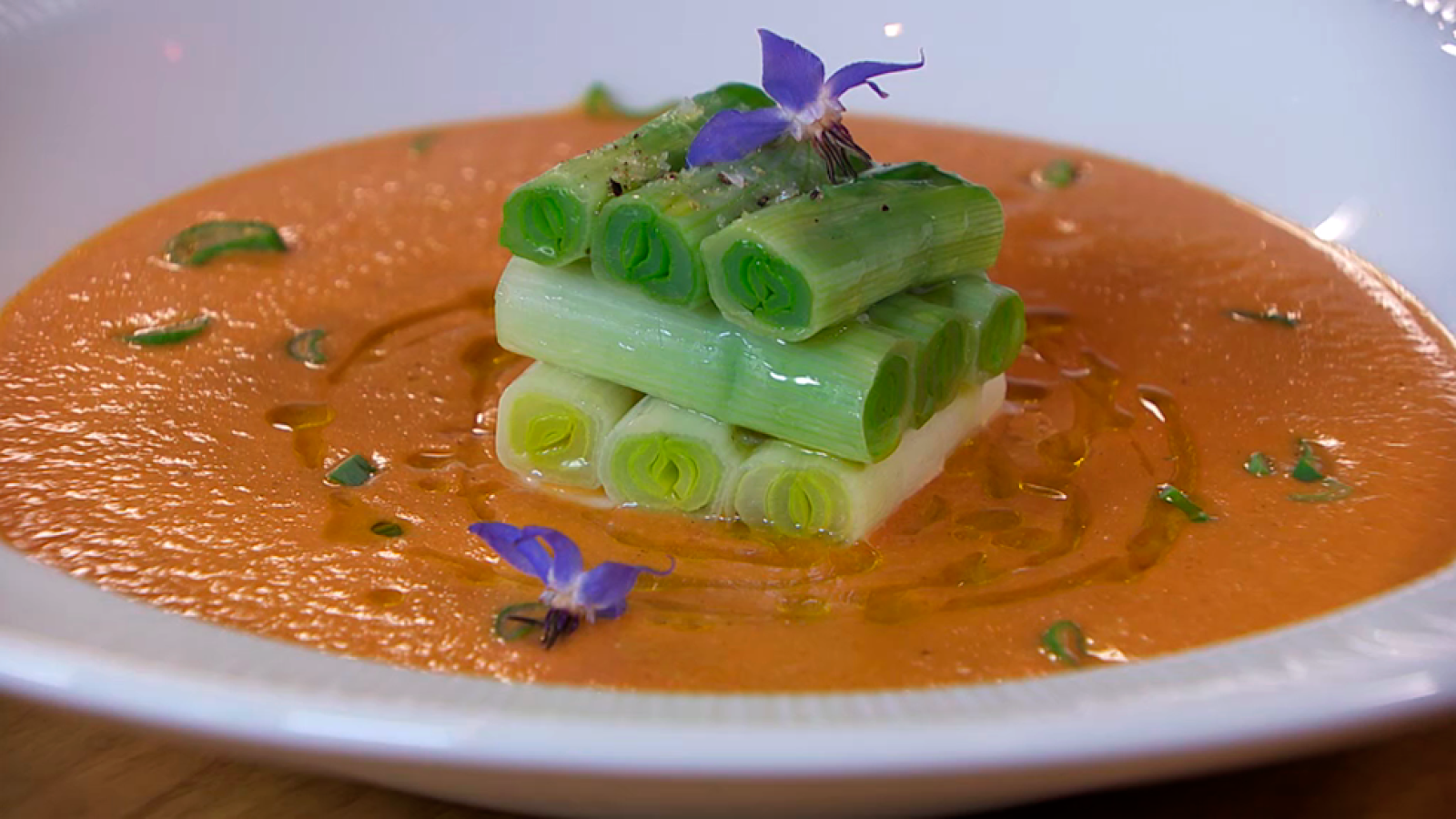 Día de Cataluña: Receta de Crema de romesco y calçots