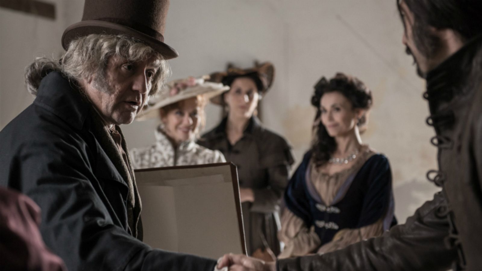 El Ministerio del Tiempo - Goya y "La maja desnuda" en 'Tiempo de ...