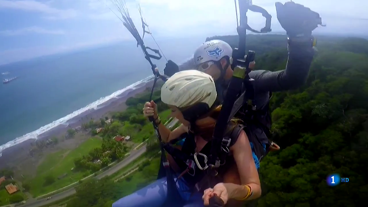 Espanoles Por El Mundo Costa Rica 2014 - Marcus Reid