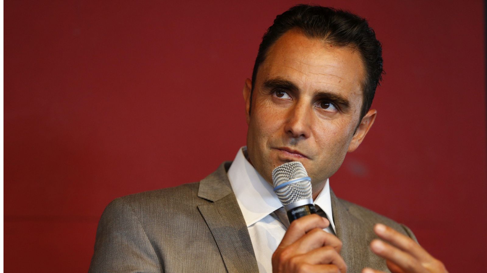 Falciani, el analista que reveló los datos bancarios de más de 100.000 ...