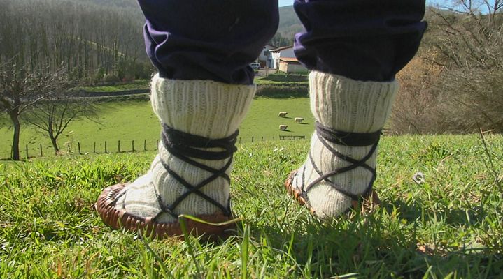 Las abarcas que son artesanía vasca