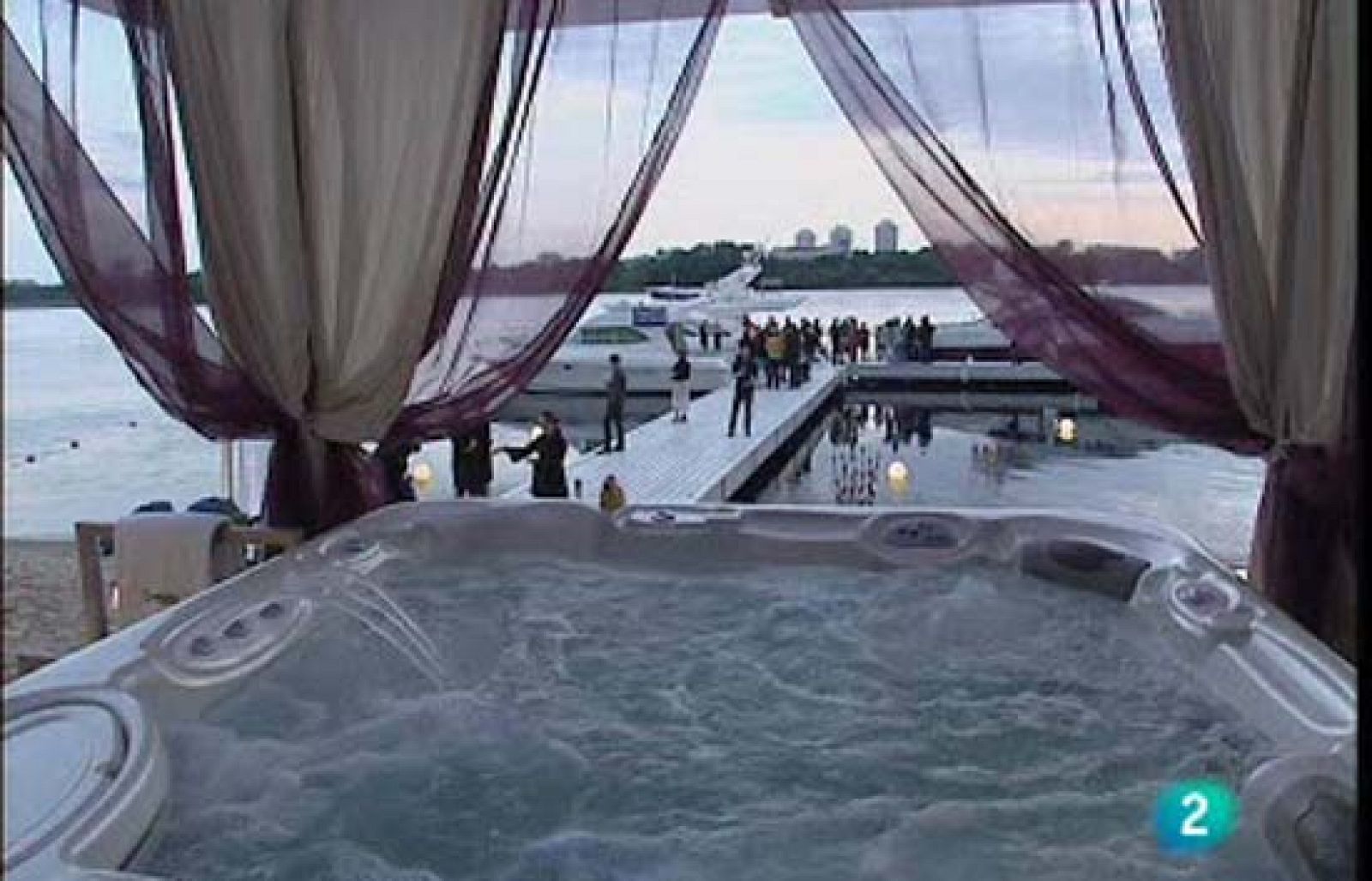 Zoom Tendencias: En el lujoso Royal Bar de Moscú | RTVE Play