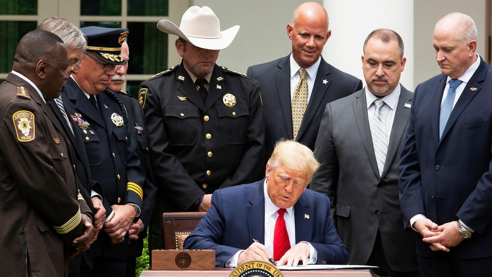 Trump Anuncia Una Orden Para Frenar La Violencia Policial Rtve