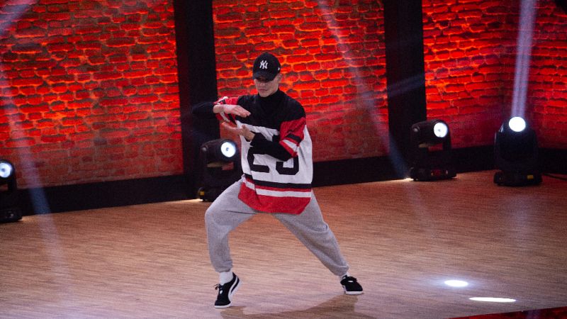 The Dancer - Actuación de Alextopdancer