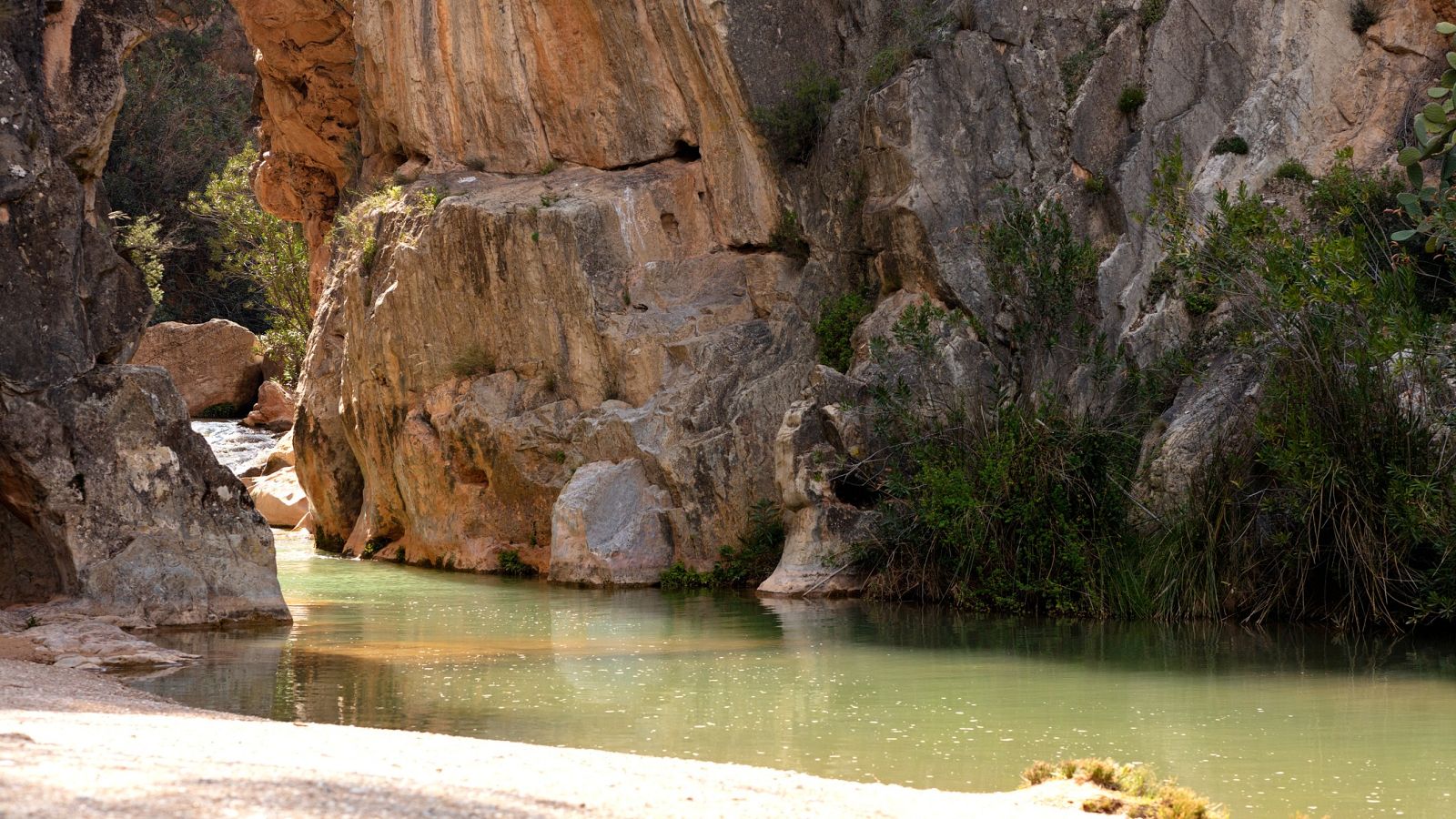 Una ruta por Chelva, el pueblo donde todo es bonito