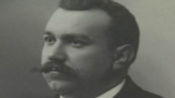 Biografía - Juan Rof Codina