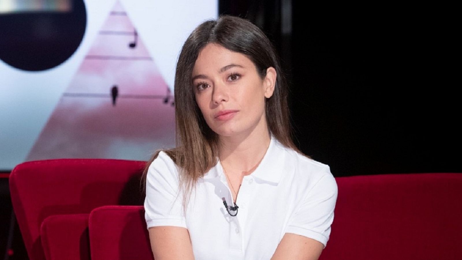 Anna Castillo presenta su nueva serie en La Revuelta 18/2/25