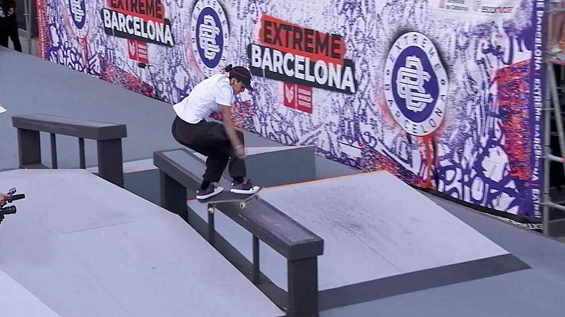 Urban World Series "Extreme Barcelona 2022". Skateboarding women final ...